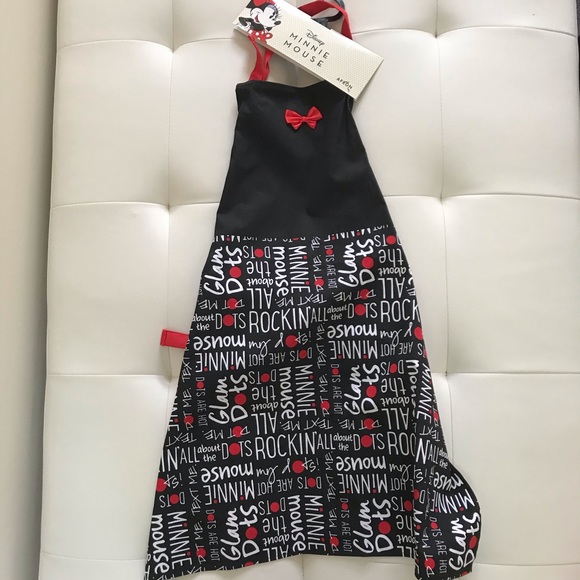 Disney | Kitchen | Disney Minnie Mouse Cooking Apron Nwt | Poshmark